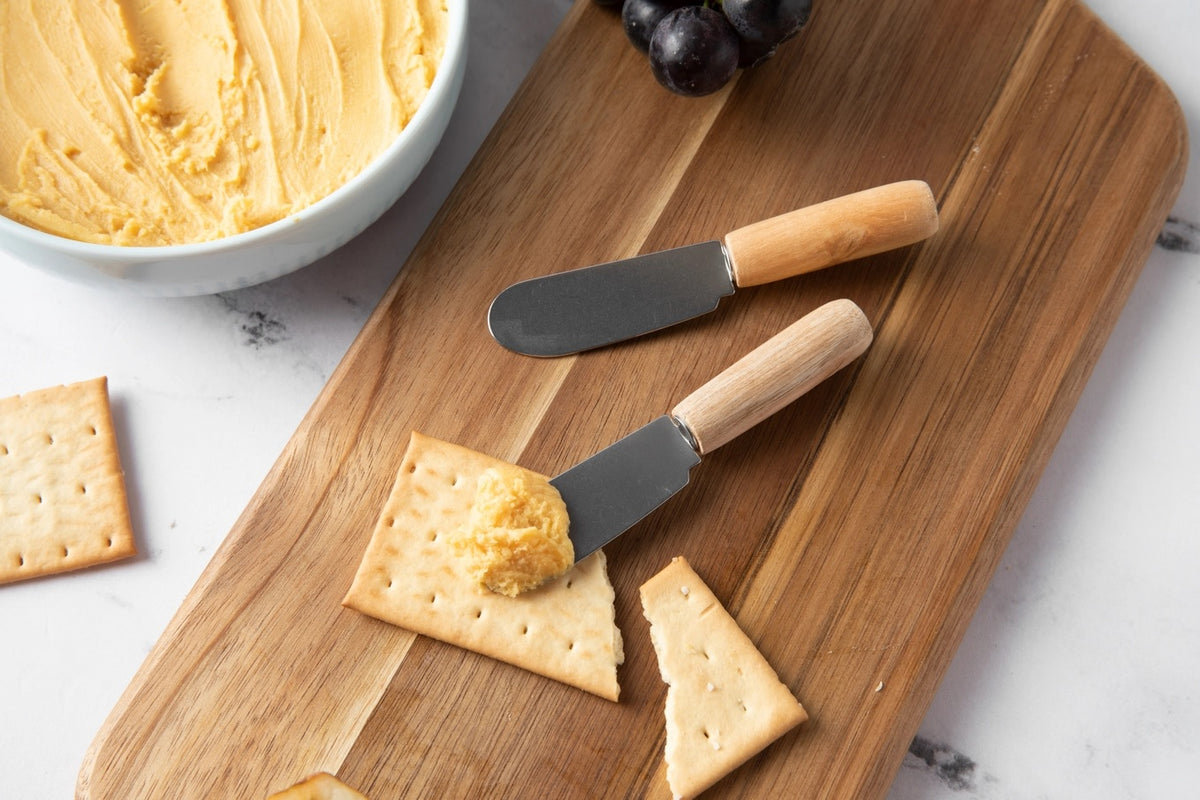 Mini Cheese Spreader – Generosity